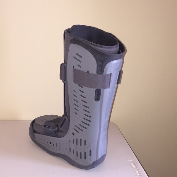 Ossur | Other | Ossur Rebound Air Walker Walking Cast Ankle Boot | Poshmark